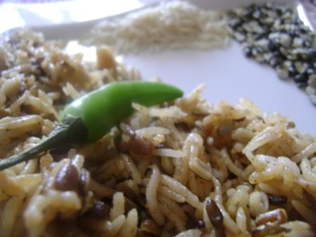 Black Bean Pulao Recipe - Urad Dal And Rice [Pics] - inHouseRecipes