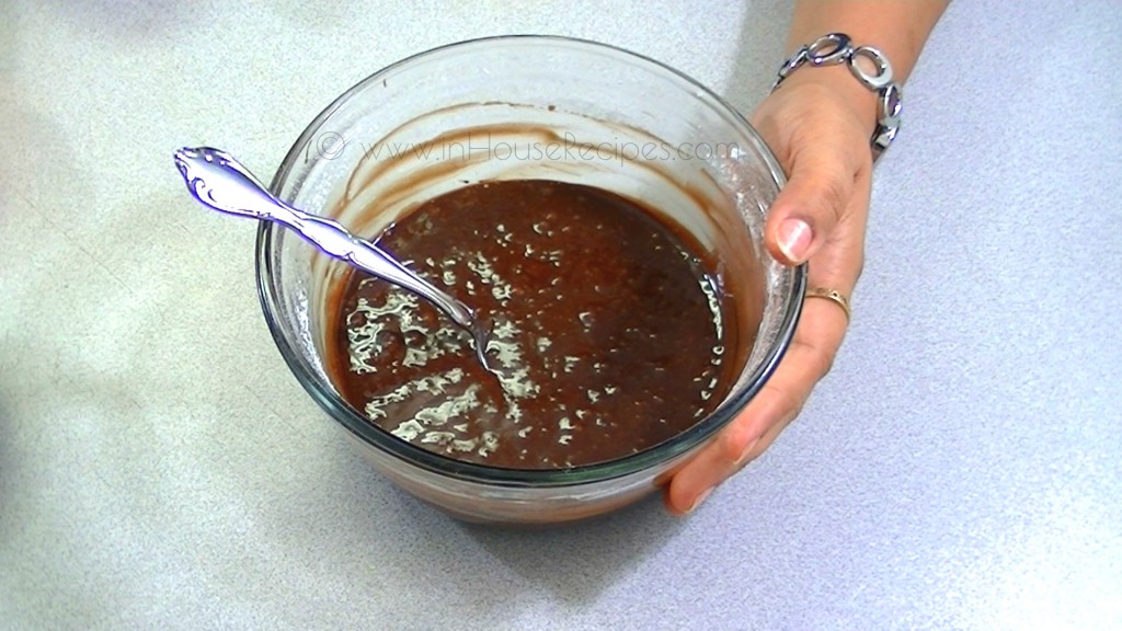 Molten Lava Cake In Cooker Recipe with Egg - inHouseRecipes