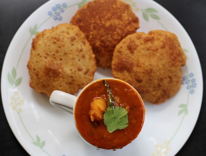 Bedmi Poori Recipe with Urad Dal - Video - inHouseRecipes